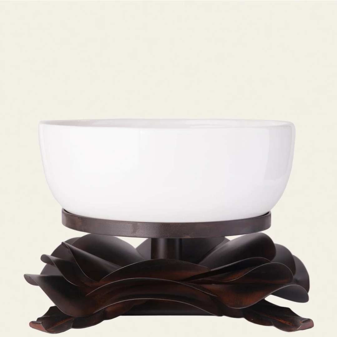 Rosa Laurel Bowl – Cole and Co.