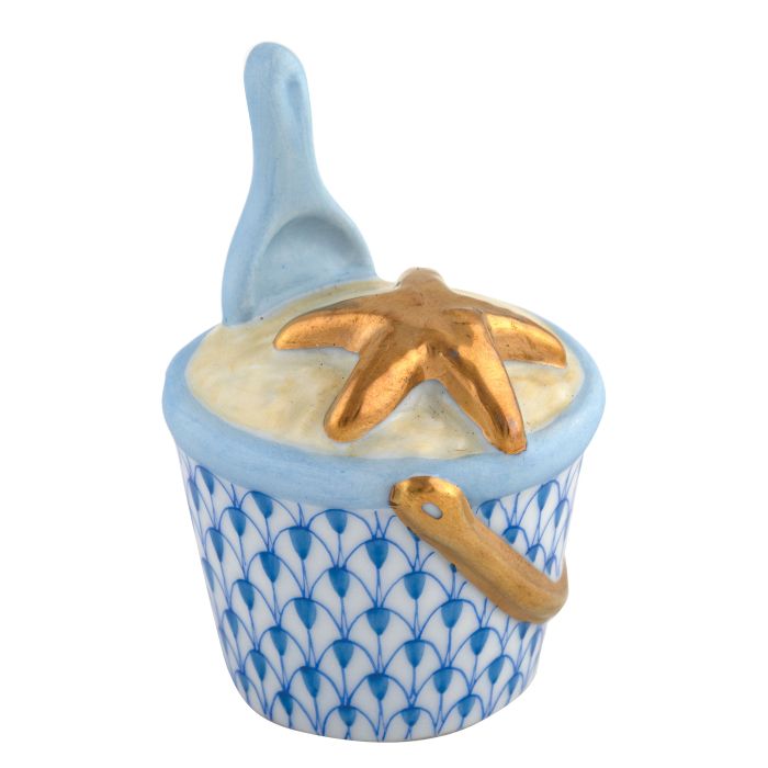 Blue Beach Bucket – Cole and Co.